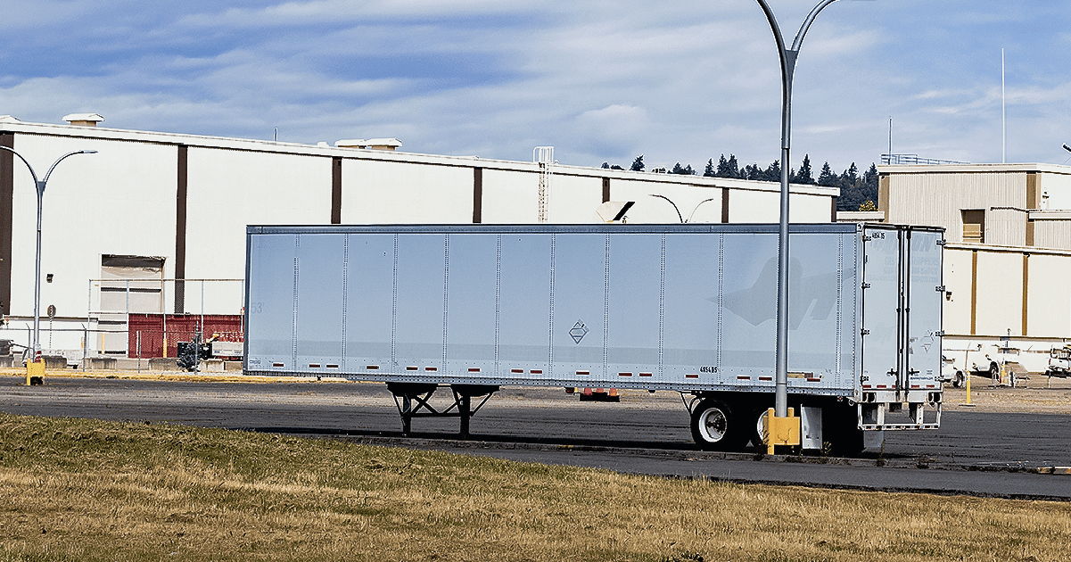 What Is a Commercial Tracking System? | GPSTab